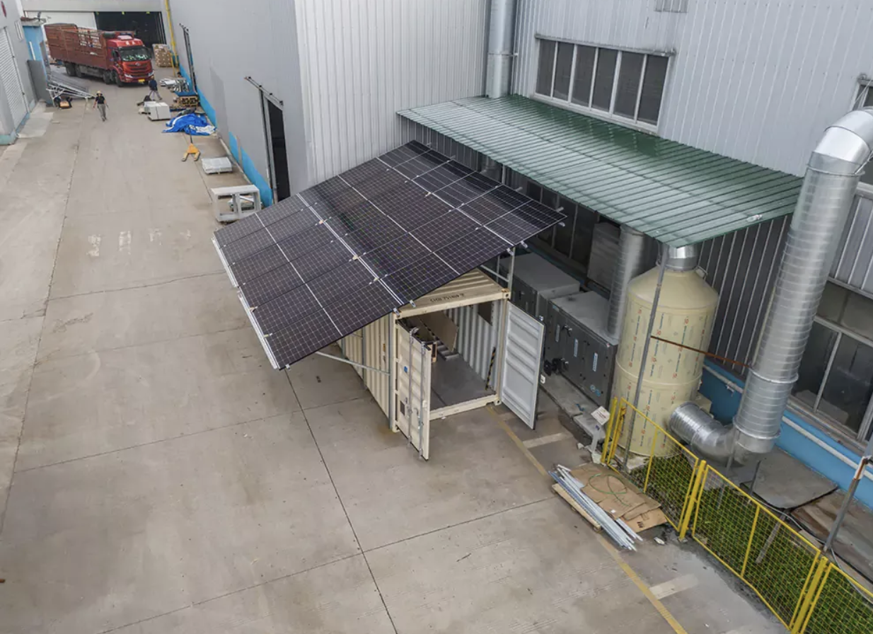 Revolutionizing Off-Grid Energy with the Collapsible Solar Container: A ...